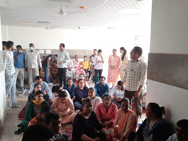 डा. राठी पर कर्मचारी से मारपीट-गाली गलौज का आरोप; यमुनानगर पुलिस भी ...