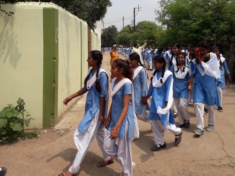 933 people illiterate in Pipariya block, now classes will be organized ...