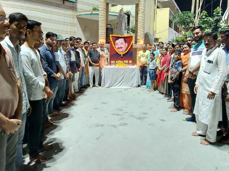 Throwing light on the life of the MLA, said - will always keep Arvind ...