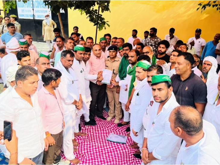 Farmers lock NPCL in Greater Noida ,Bharatiya Kisan Union Ambavata ...