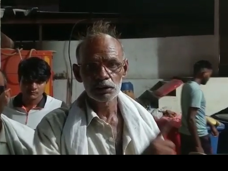 Outside the private hospital, the relatives created a ruckus by placing ...