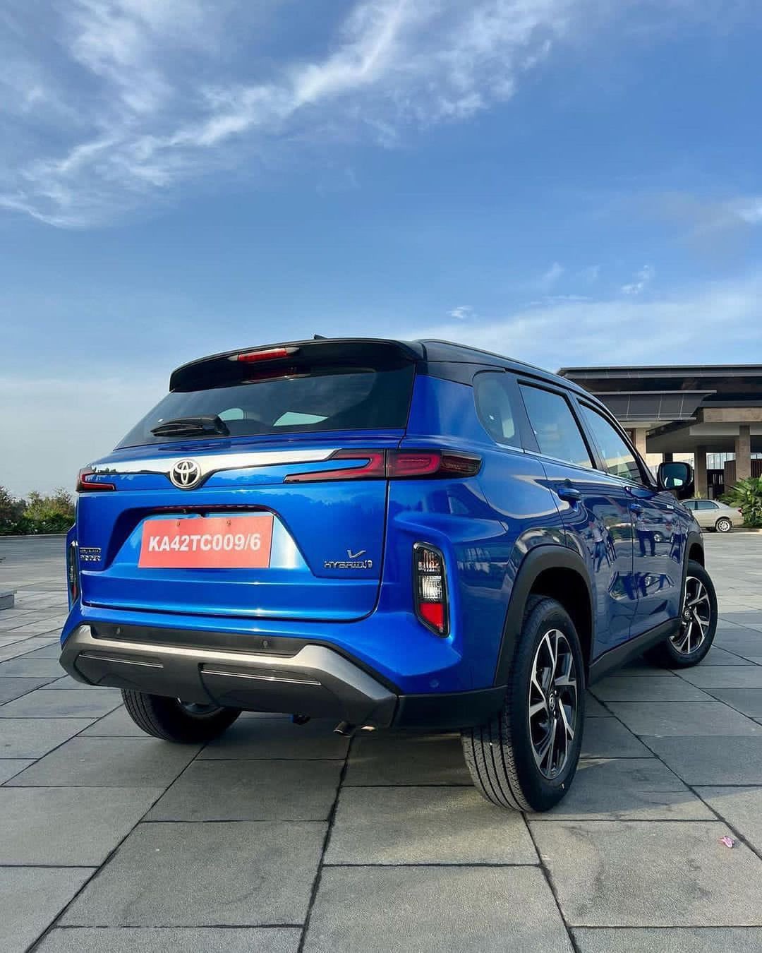 Toyota Urban Cruiser High Rider Car Price; Urban Cruiser Mileage and ...