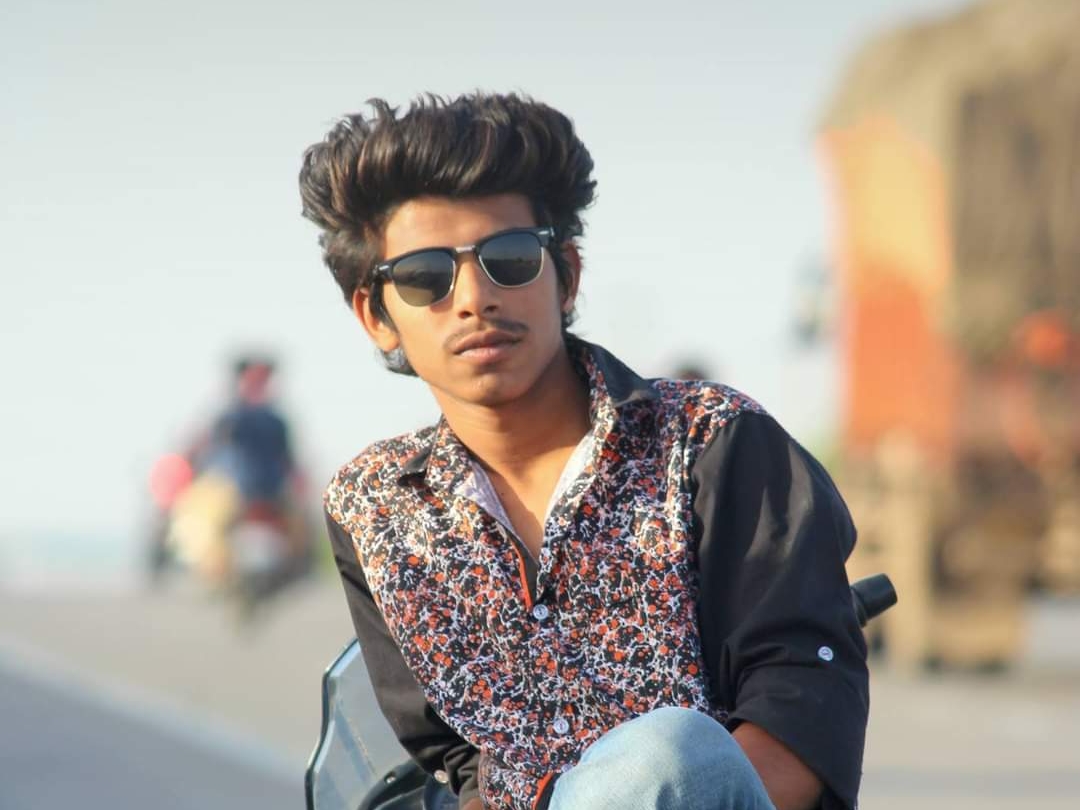 Youth dies in accident on Bhopal road, Akash went to eat food at Dhaba ...