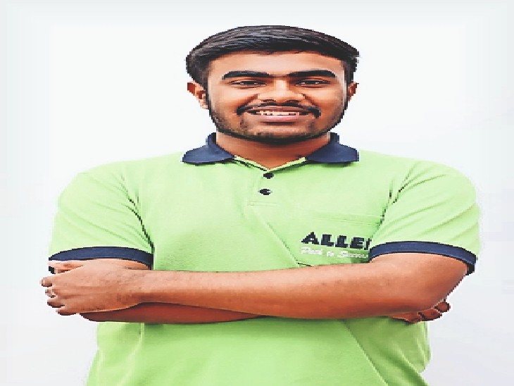 Akarsh Gupta created history by securing All India Rank 373 in JEE ...
