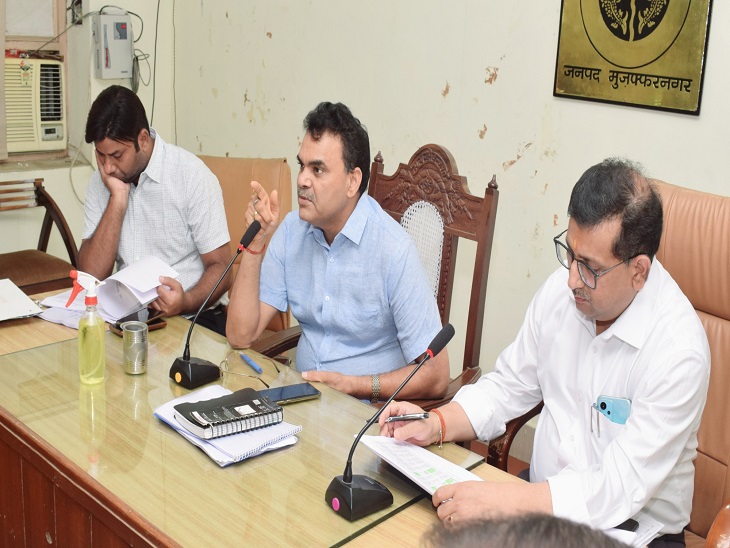 Muzaffarnagar DM reviews recovery, stress on disposal of IGRS ...