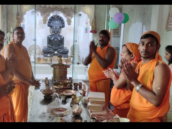 Lord Parshvanath was worshiped in Ajitmal The temple complex resonated ...