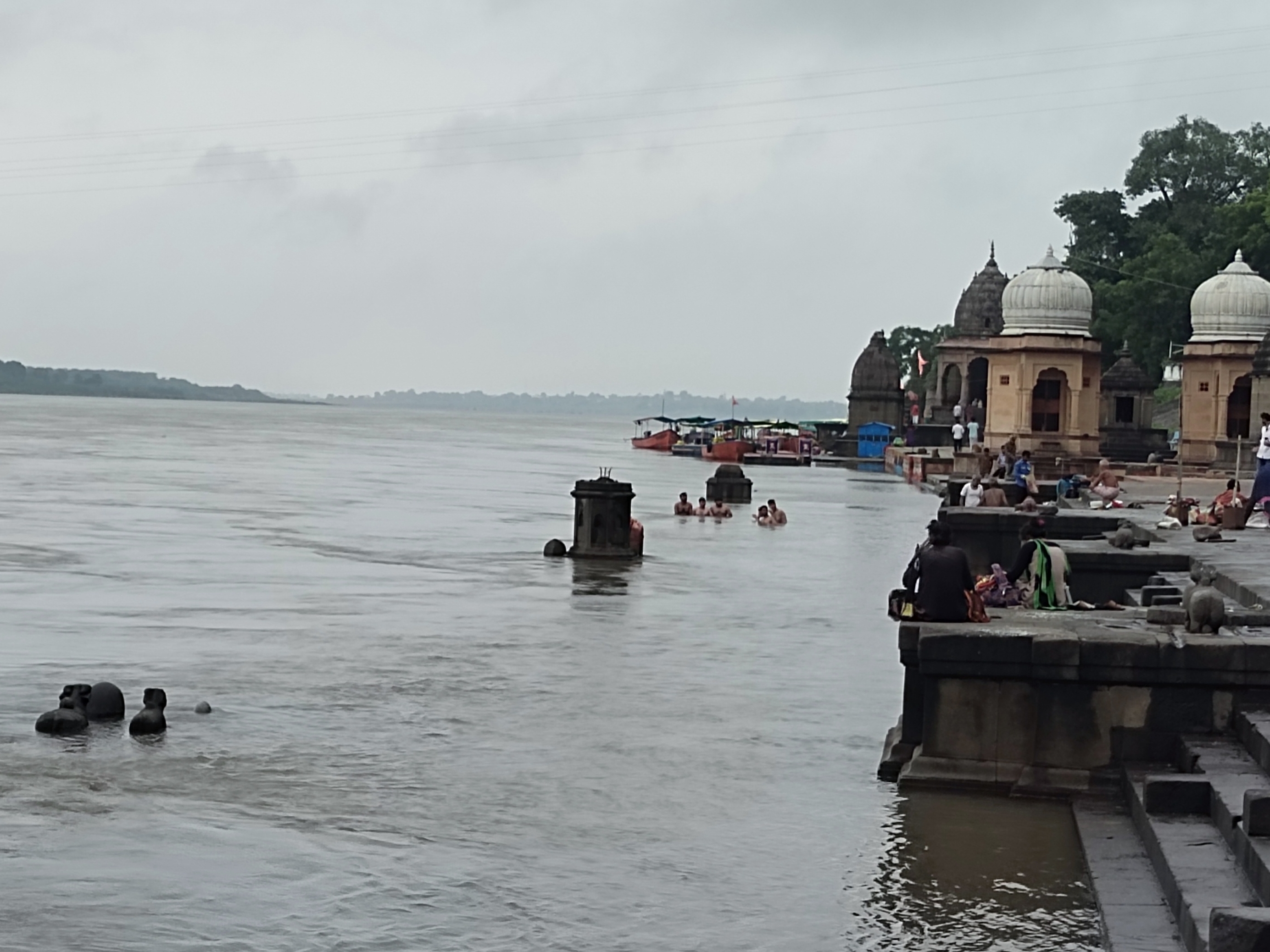 Water level increased by 3 meters from 140 to 143 meters, deployed in ...