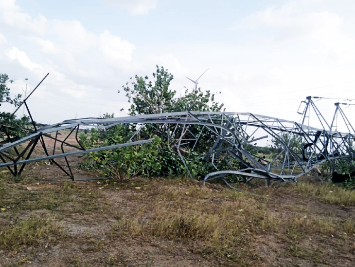 No loss of life due to fall of long pole in Devikot area, loss to ...