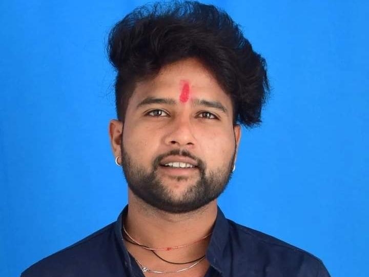 Came home from work and hanged after having food, used to work in ...