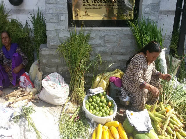 Preparations for Sayar festival in Mandi, shops decorated from Chauhata ...