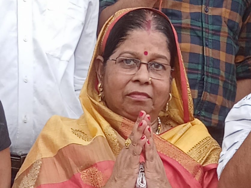 3 women from the same family are contenders for the chief councilor ...