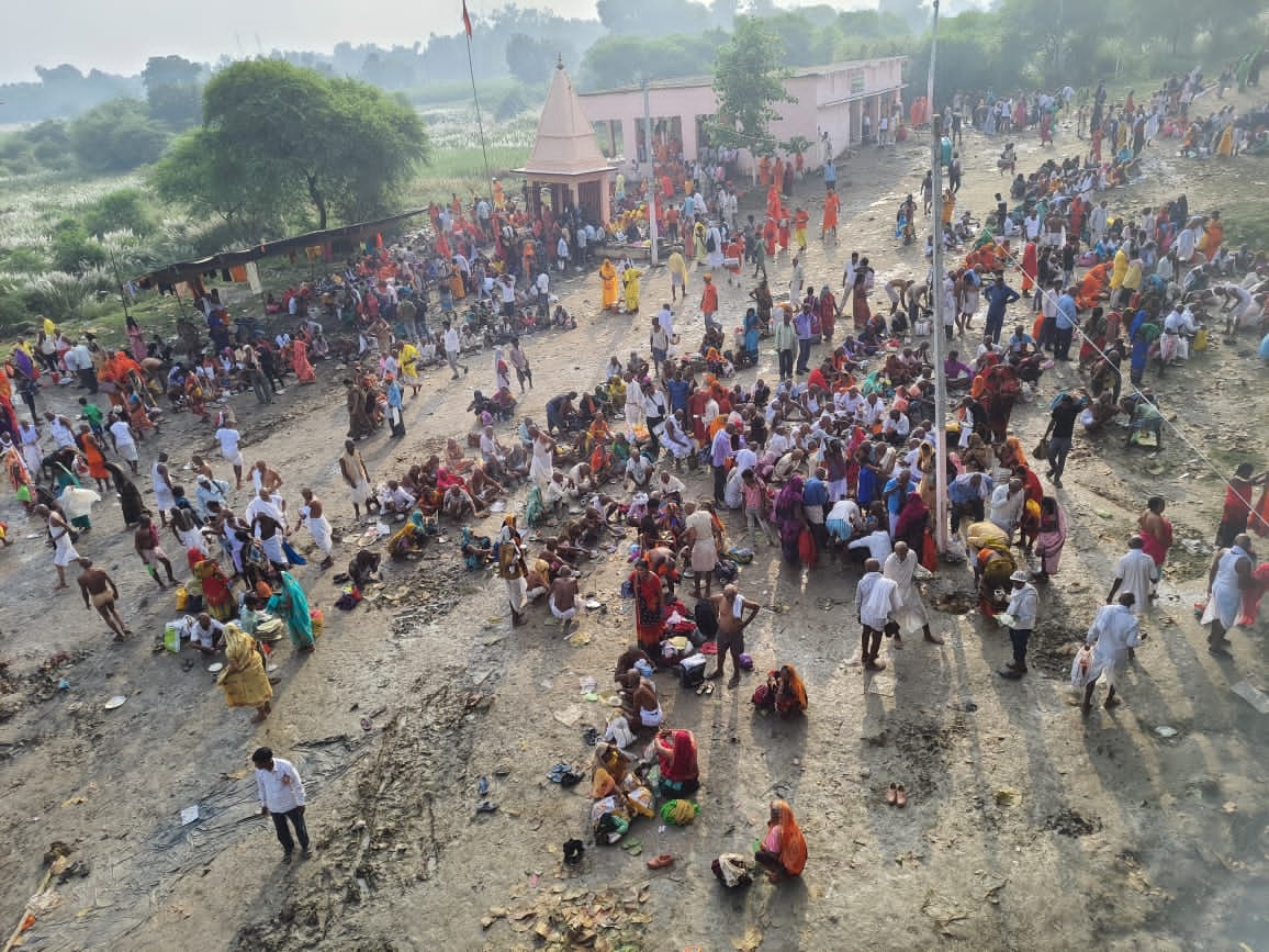 People coming from abroad at Punpun River Ghat, there is a severe lack ...