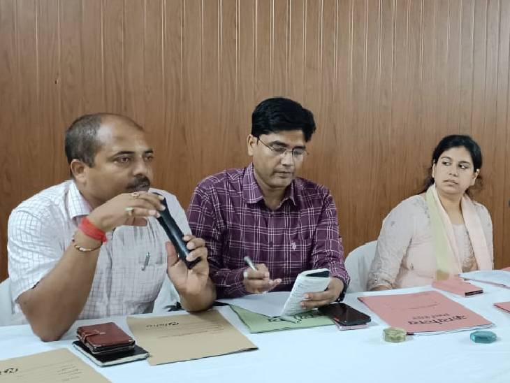 DM Divya Mittal said that every devotee coming from the Dham is our ...