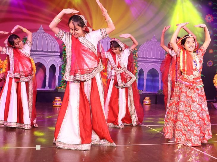 9 colors of childhood full of colors were presented, children's dance ...