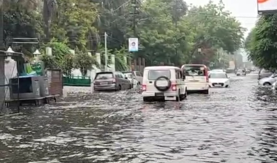 Roads inundated, water entered the houses, damage to millet and paddy ...