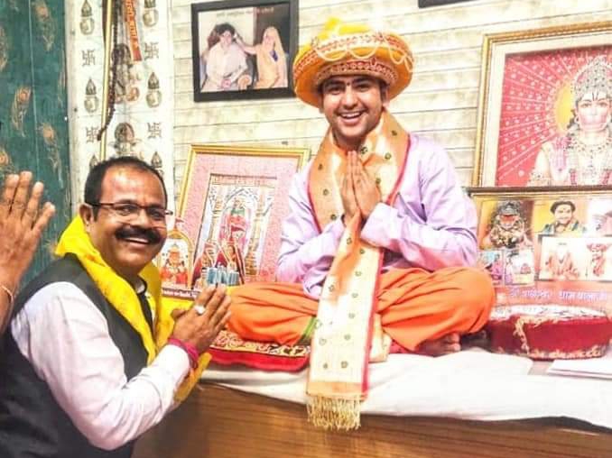 Bharat Bairagi invites Pandit Dhirendra Shastri to come to Javra ...