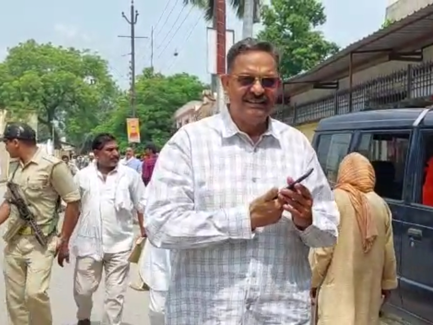 BSP MP Afzal Ansari appeared in the MP-MLA court in the gangster case ...