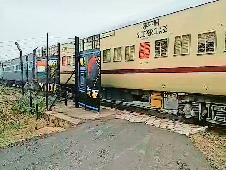 Used to reach India from Pakistan in 8 hours by Thar Express, now 3000 ...