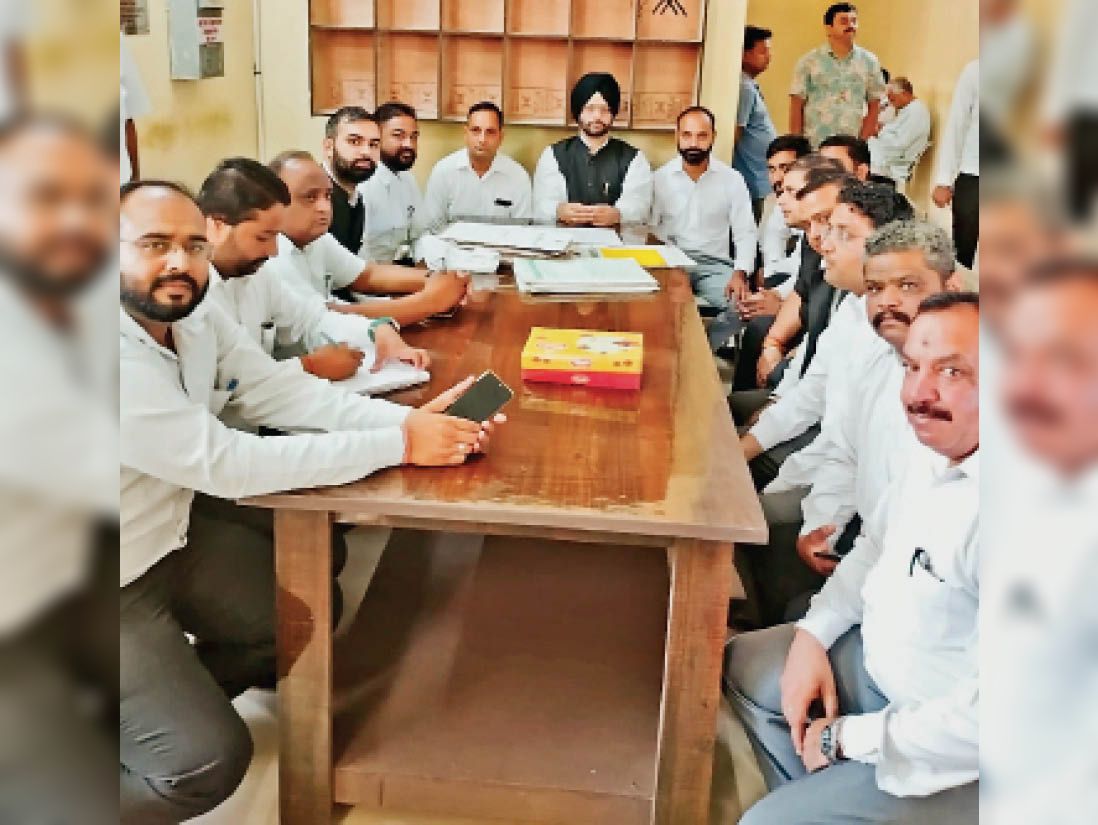 Lawyers made temporary solution to their problem by putting chairs and ...