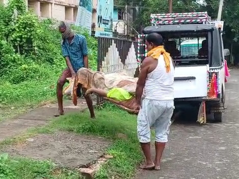 Dead body of old couple found in a closed room in Munger, Husband's ...
