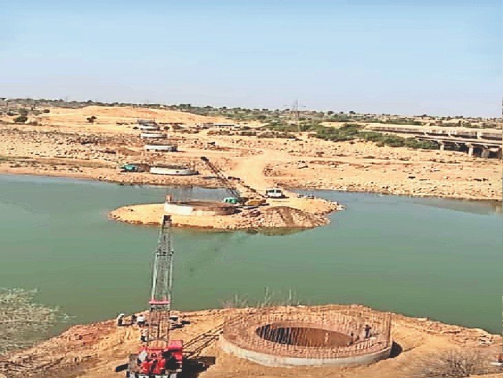 8 big bridges and 35 small bridges-culverts to be built on railway ...
