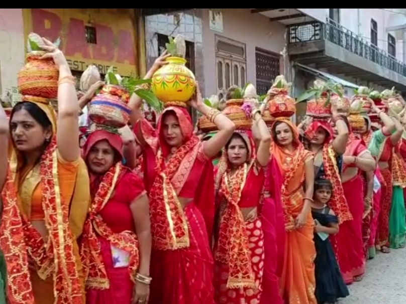 Agrasen Jayanti celebrated with great gusto in Govardhan-Saunkha Kasba Women took out Kalash ...