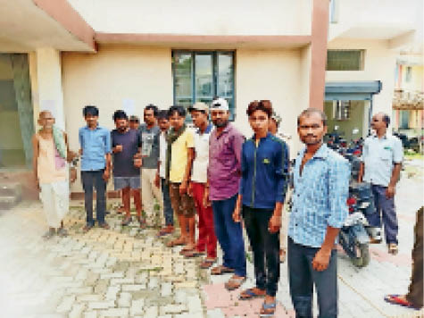 22 people were nominated in the fight between two groups, 9 people ...