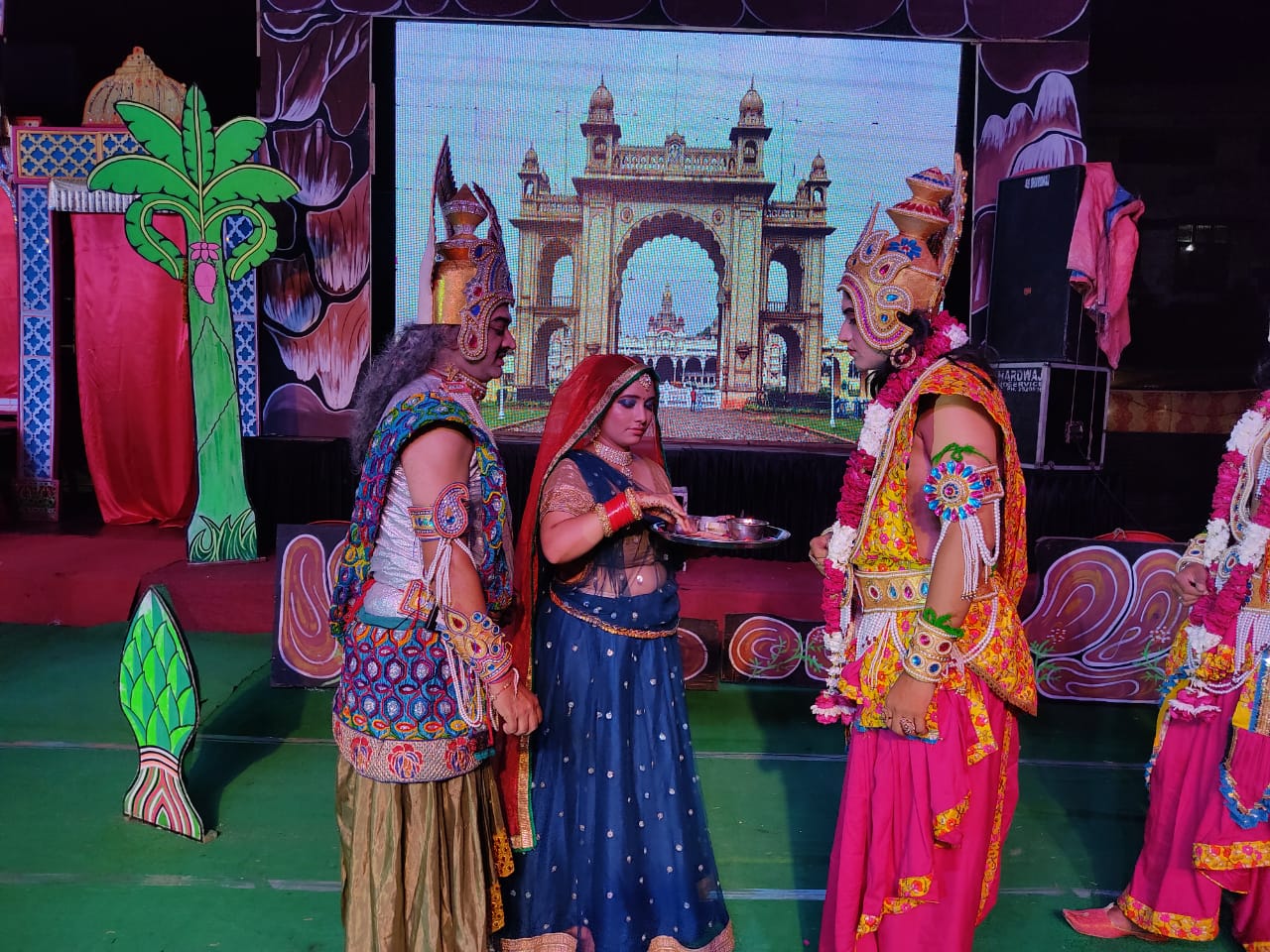 Lord Rama and Sita's marriage, tears spilled from the eyes of King ...