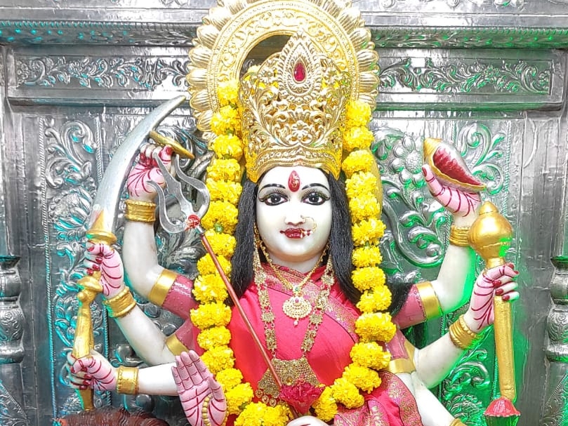Devotees arrived to see Maa Kushmanda, the importance of fourth day ...