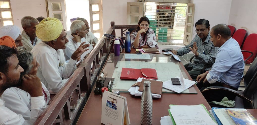 The farmers whose turn was beaten due to the breaking of the canal ...