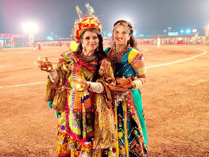 Navratri Abhivyakti Garba Mahotsav Indore Photos & Videos | अभिव्यक्ति ...