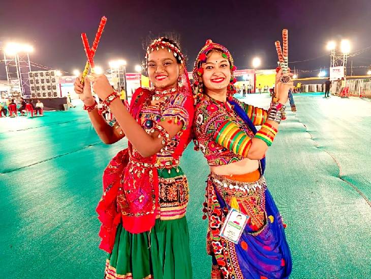 Navratri Abhivyakti Garba Mahotsav Indore Photos & Videos