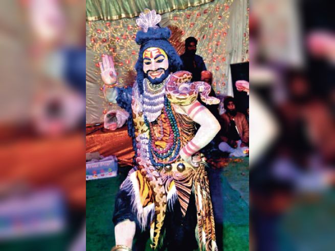 Artists staged the play Tadka Vadh | डुमरियाघाट में रामलीला: कलाकारों ...