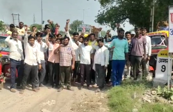 Allegations of harassment against the police, protest against stopping ...