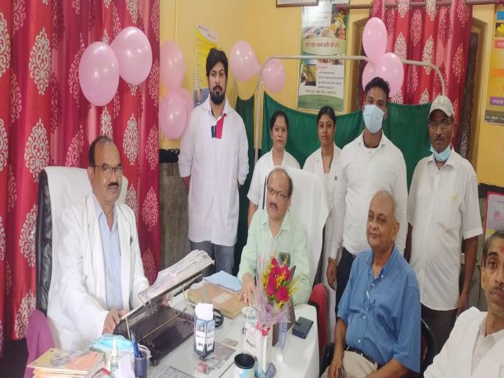 On the day of old people in Varanasi, the doctor said - ortho-gyiatric ...