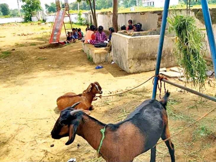 Shabby school building collapsed, here, school children studying living ...