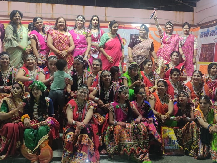 Sakhi Saheli Dandiya Raas women performed garba, lehenga-chuni, women ...
