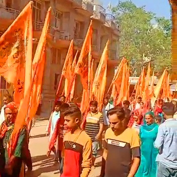 Swayambhu Balaji's childlike tableau decorated, the temple filled with ...