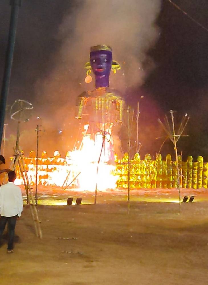In the craft fair, Hanumanji will fly and burn Lanka, Ravana is built ...