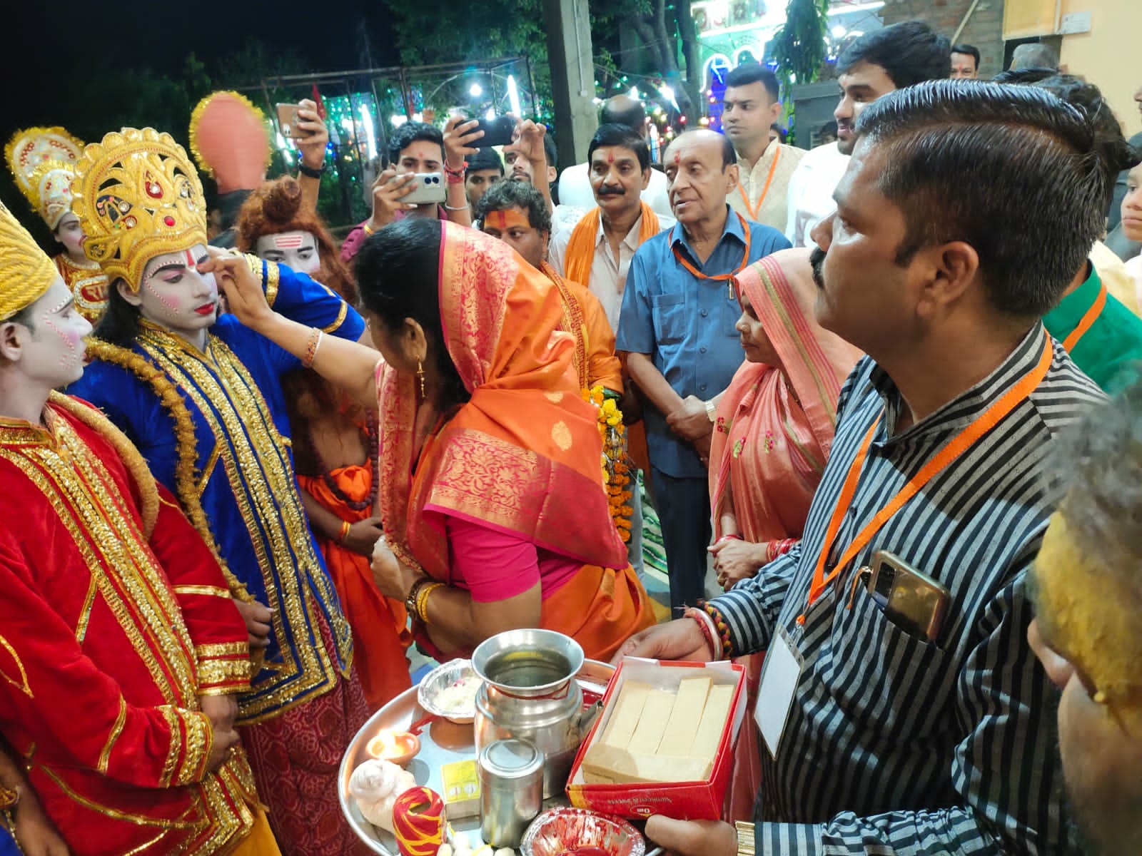 The burning of 60 feet effigy of Ravana, Imarti Devi said - take ...