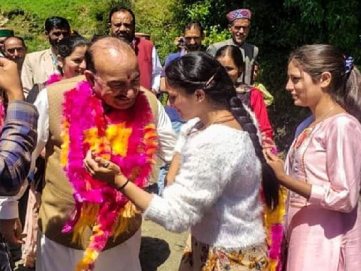 Aashray Sharma attacked Kaul Singh Thakur, Before pointing fingers at ...