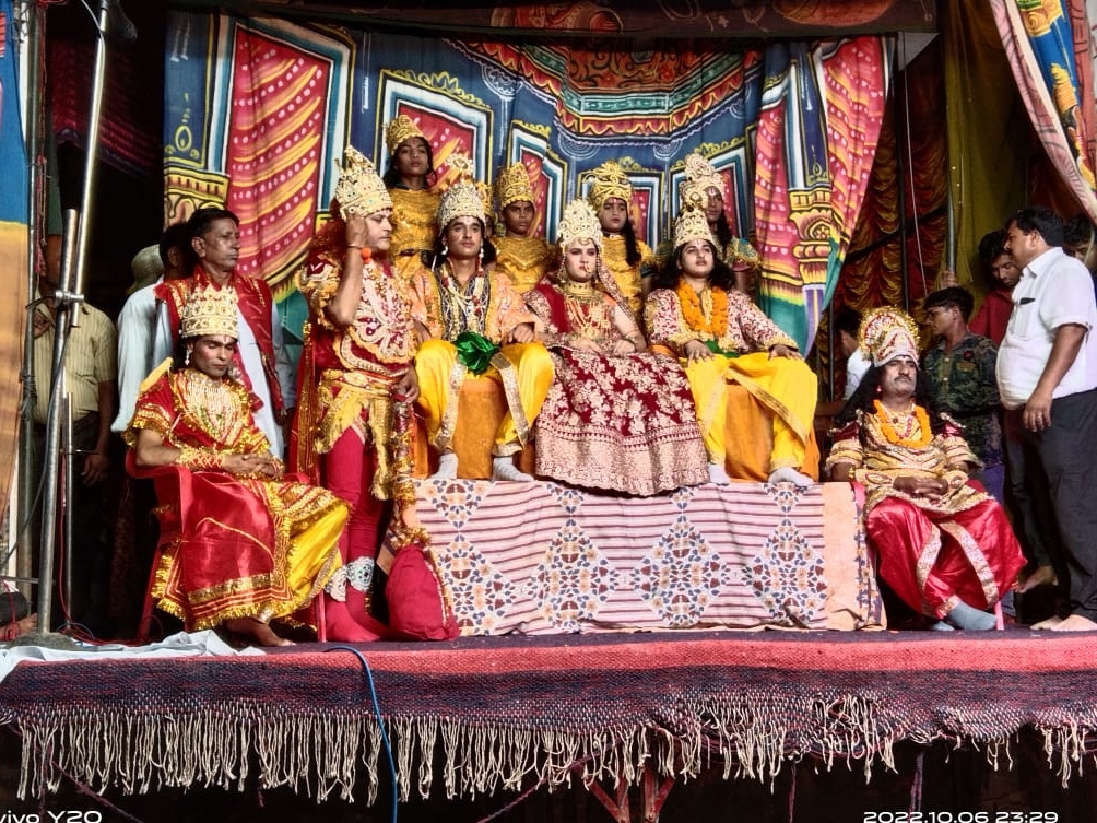 After the aarti of Shri Ramayana ji, Ramlila ended, Ravana slaughter ...