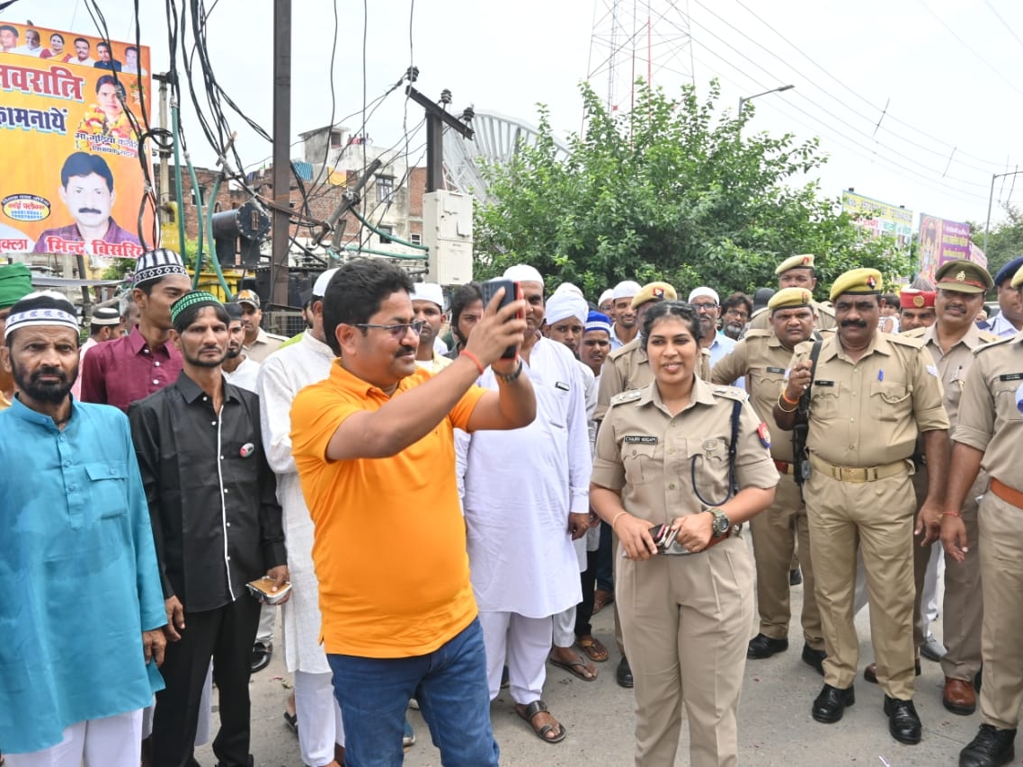 Procession of Prophet Islam Hazrat Mohammad Sahib, strict security ...