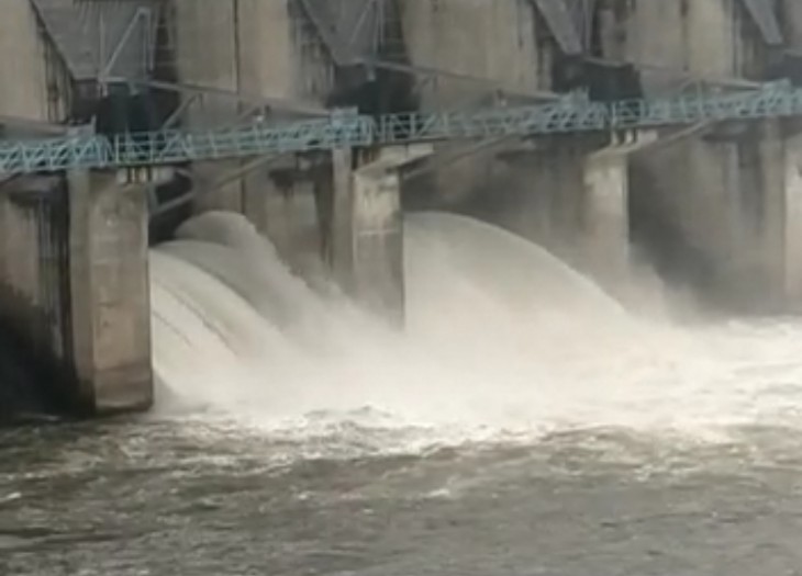 2 gates of Bisalpur dam opened up to 1 meter in tonk
