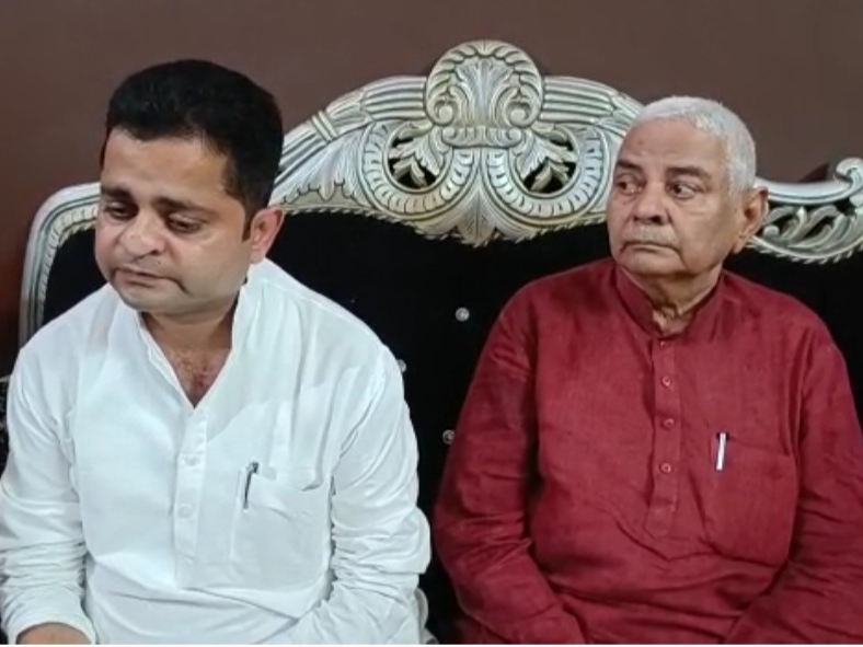 Former Chairman Ramesh Yadav became emotional after remembering Netaji ...