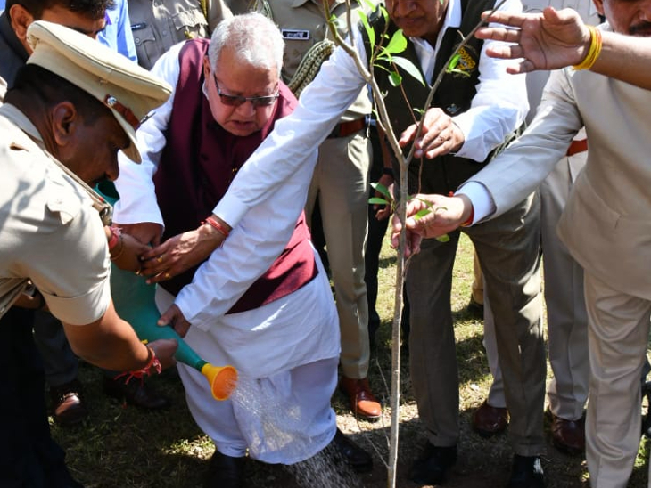 Visited Jaisamand Pal, interacted with villagers | उदयपुर पहुंचे ...