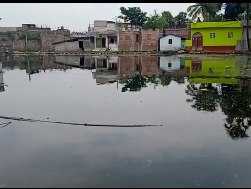 मत्स्यगंधा झील और सात पोखरिया समेत कई घाट घूमे अधिकारी, क्राउड ...