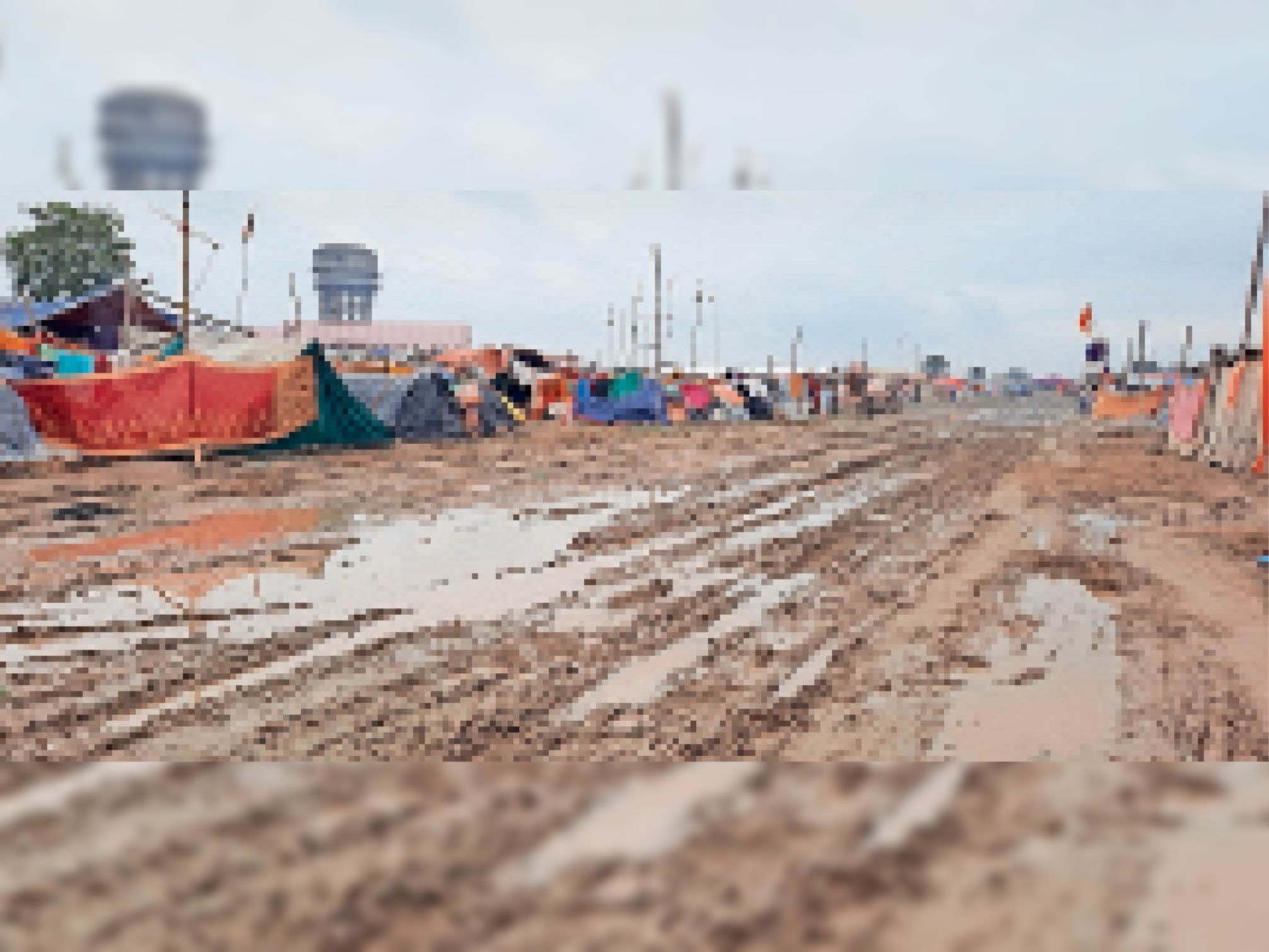 Even after 5 days, complete arrangements could not be done in Kalpwas ...