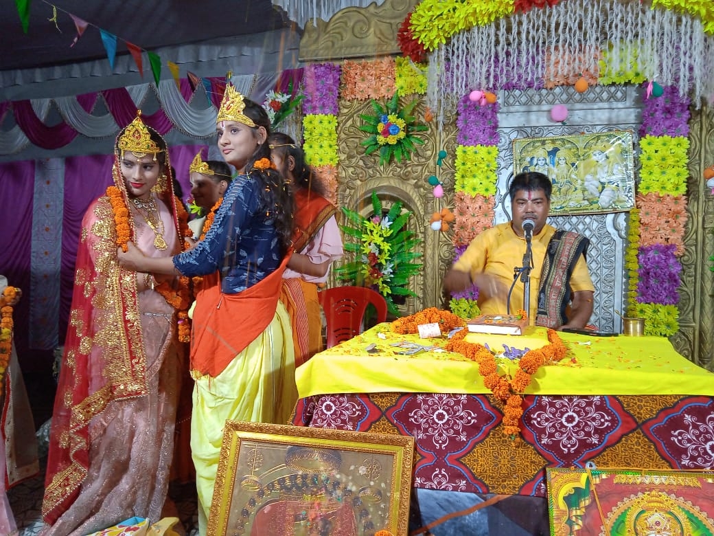 Organizing Ram Katha in Jaisinghpur The story of Sita Swayamvar was ...