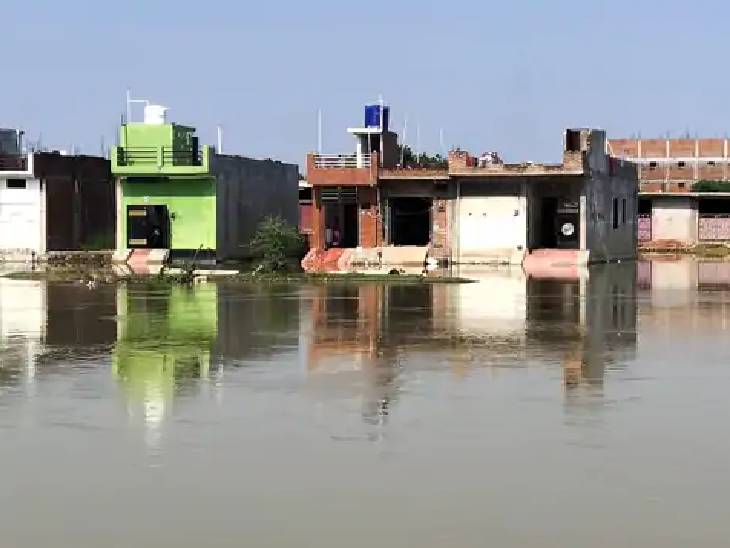 Ganga's water level reached the warning point, flood water started ...